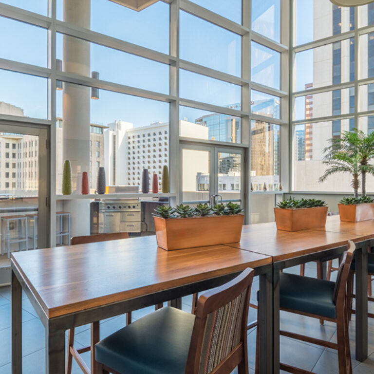 44 Monroe | View Gallery for new Phoenix, AZ Apartments