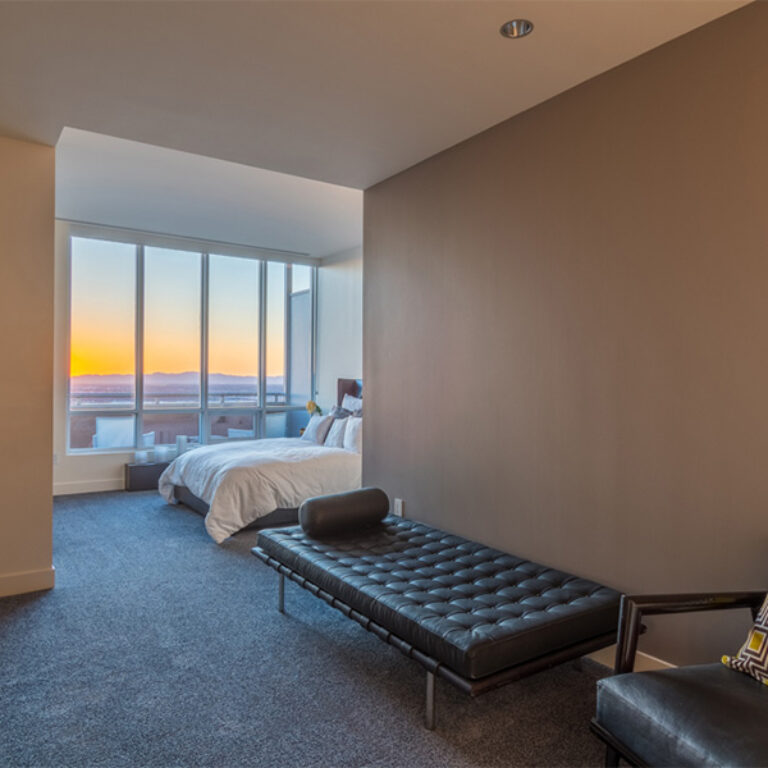 44 Monroe | View Gallery for new Phoenix, AZ Apartments