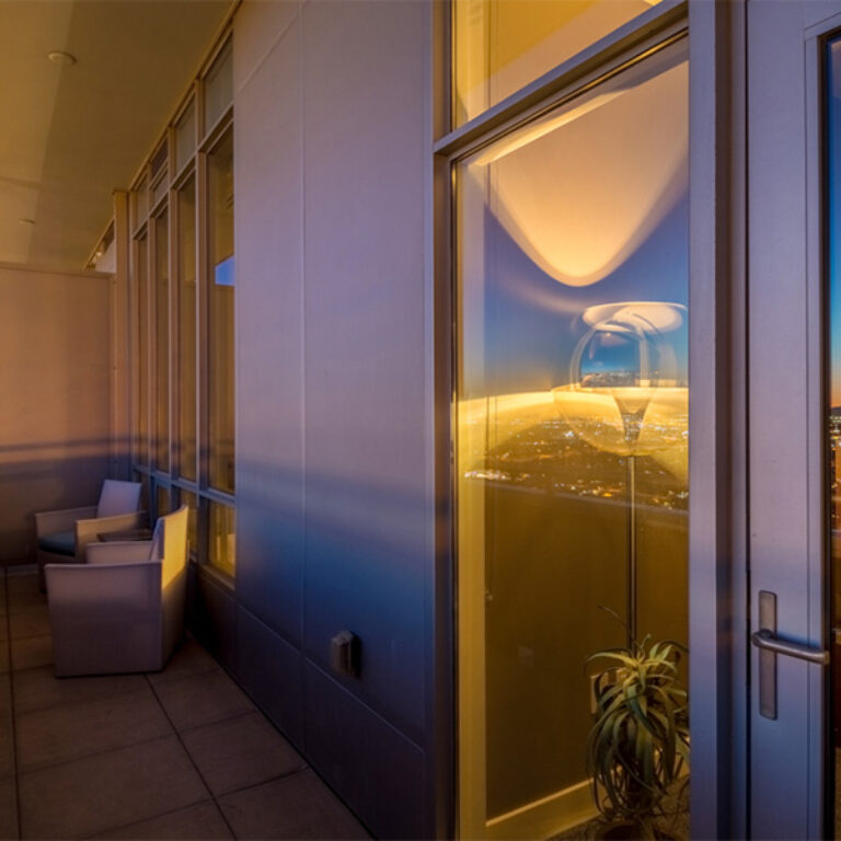 44 Monroe | View Gallery for new Phoenix, AZ Apartments