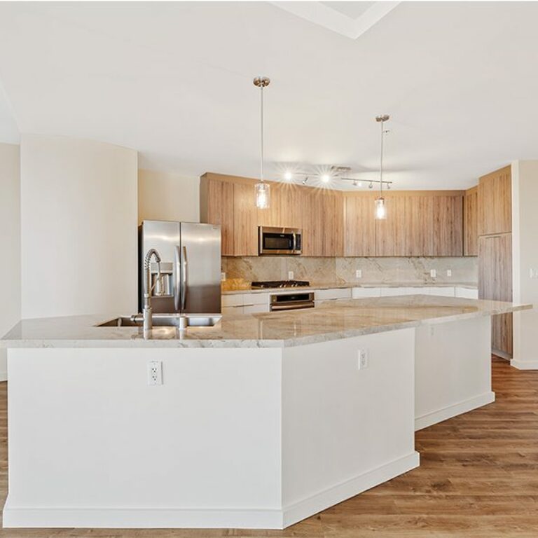 Photos of Our Phoenix Apartment Complex | 44 Monroe